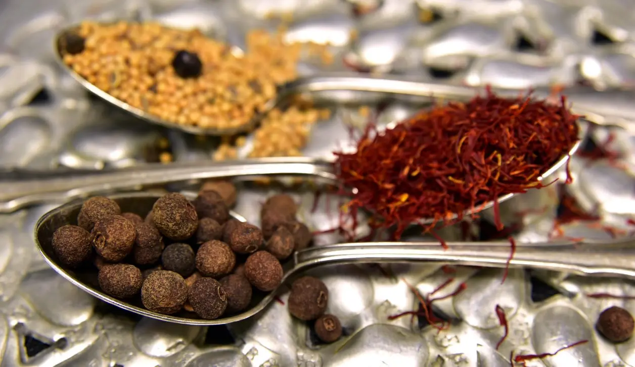 Persian Saffron - Premium Saffron Supplier